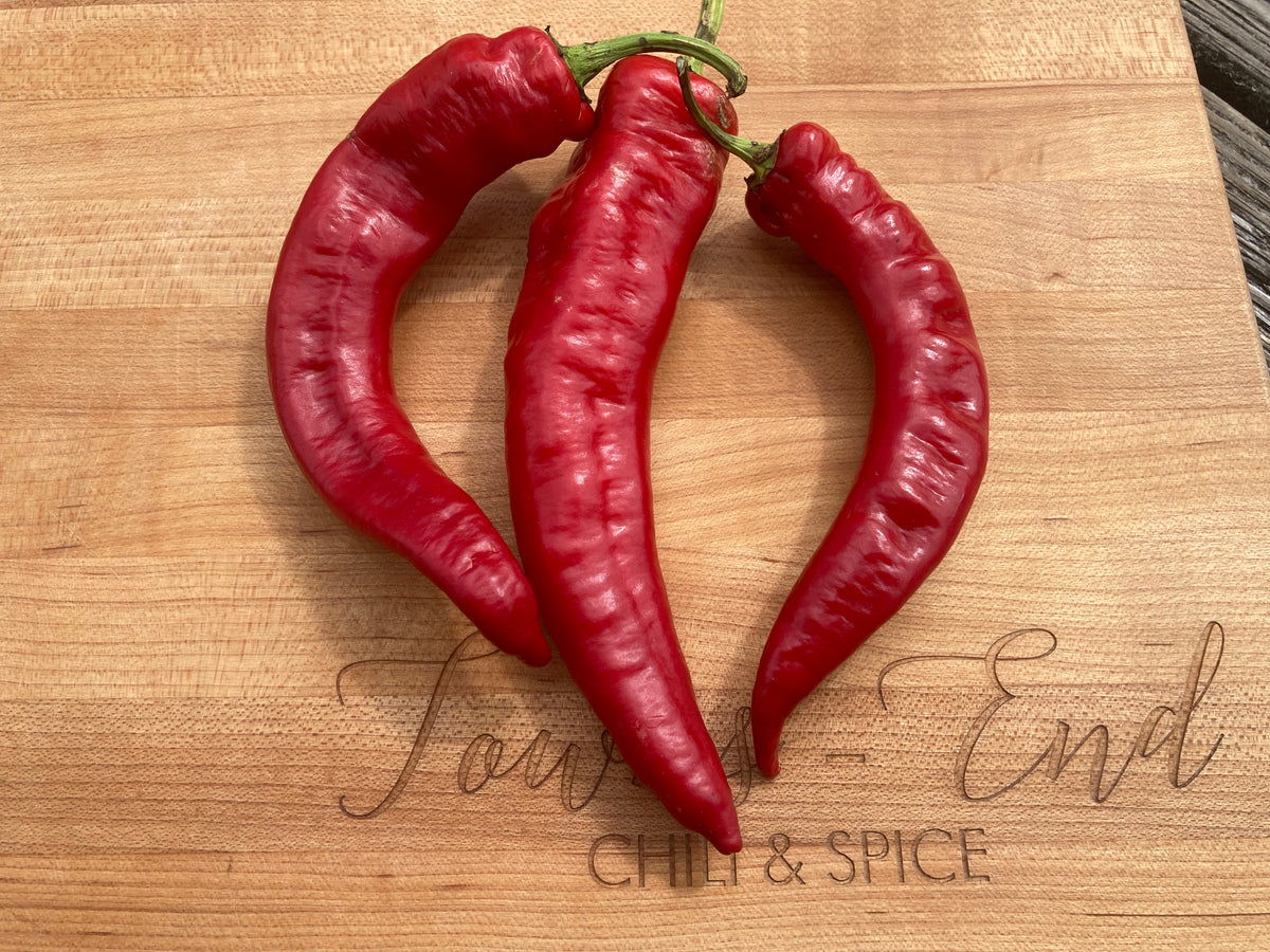 Jimmy Nardello (Pepper Seeds) – Towns-End Chili & Spice